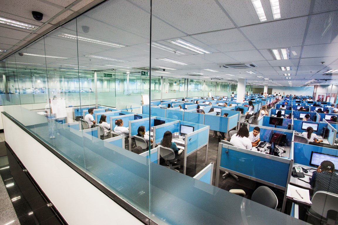 Callink oferece 240 vagas para atendentes, além de outras no staff ...