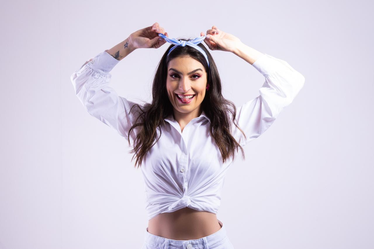 Lais Moreira lança canal no Youtube com participação de João Hadad do ...