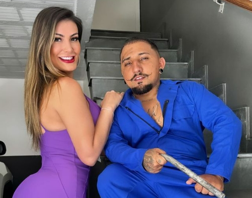 Andressa Urach volta a gravar conteúdo adulto com Pistolinha, ator com nanismo - Imprensa e Mídia