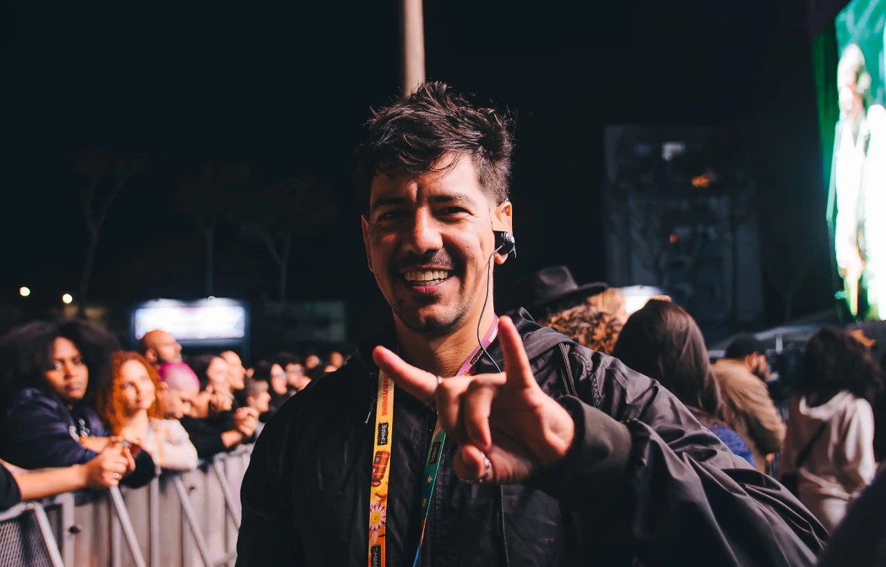 De Uberlândia, Lucas Cordeiro integra o corpo de jurados da Academia do ...